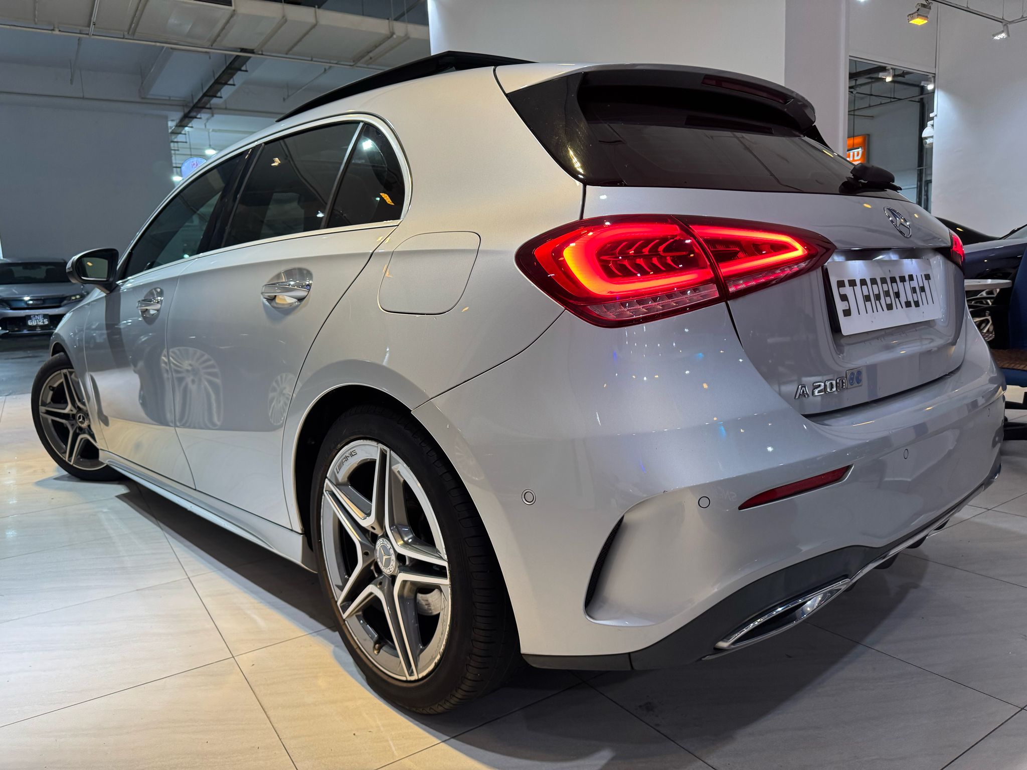 MERCEDES BENZ A200 COMPT SALN AMG LINE (R18 LED SR) | Starbright Auto ...